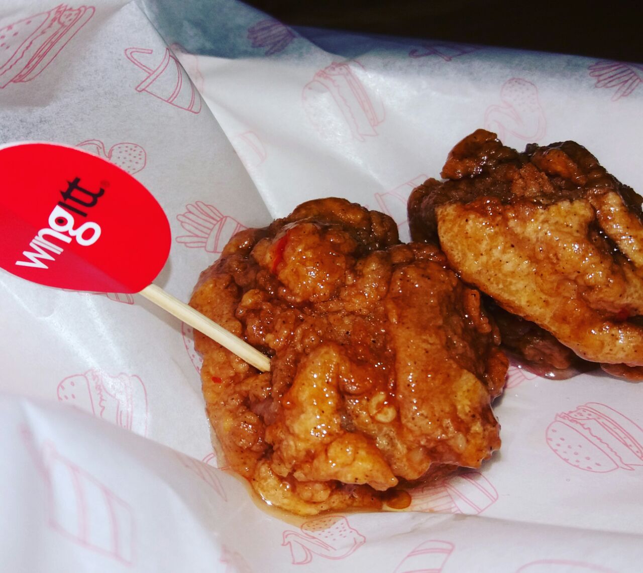 WingItt; The Popular Chicken Wing Place in Town